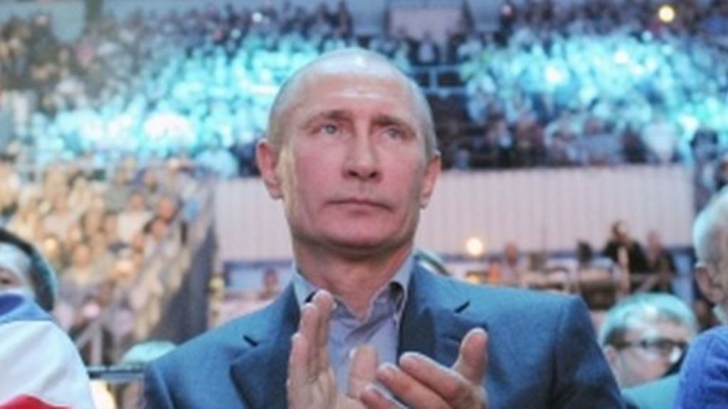 Russia Pm Vladimir Putin Booed At Martial Arts Fight Bbc News