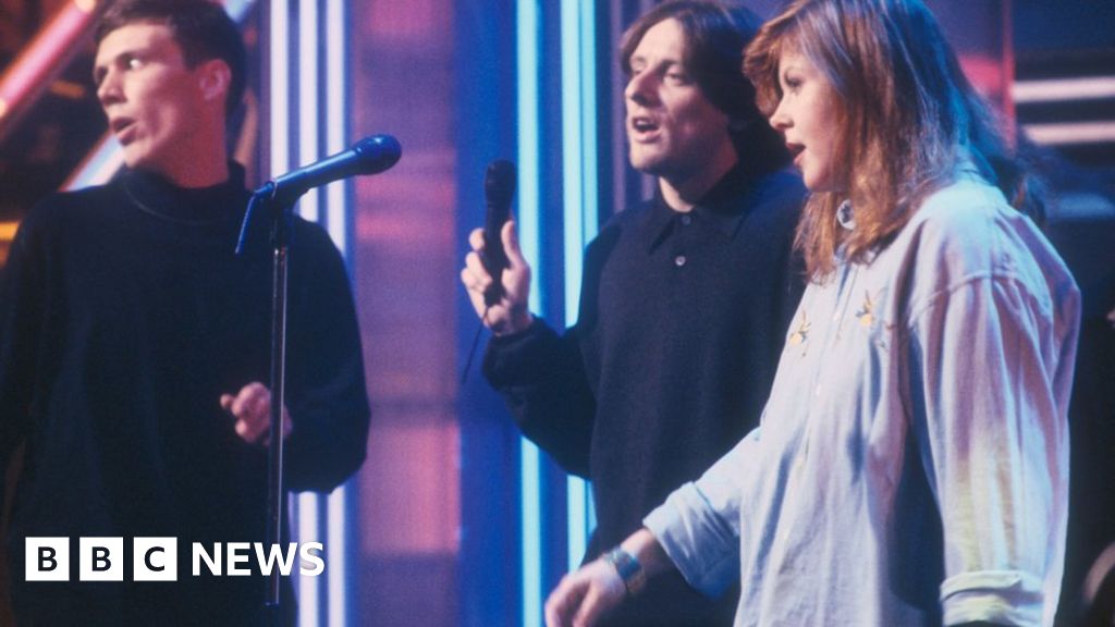 Joe Bloggs owner and fashion firm East go into administration - BBC News