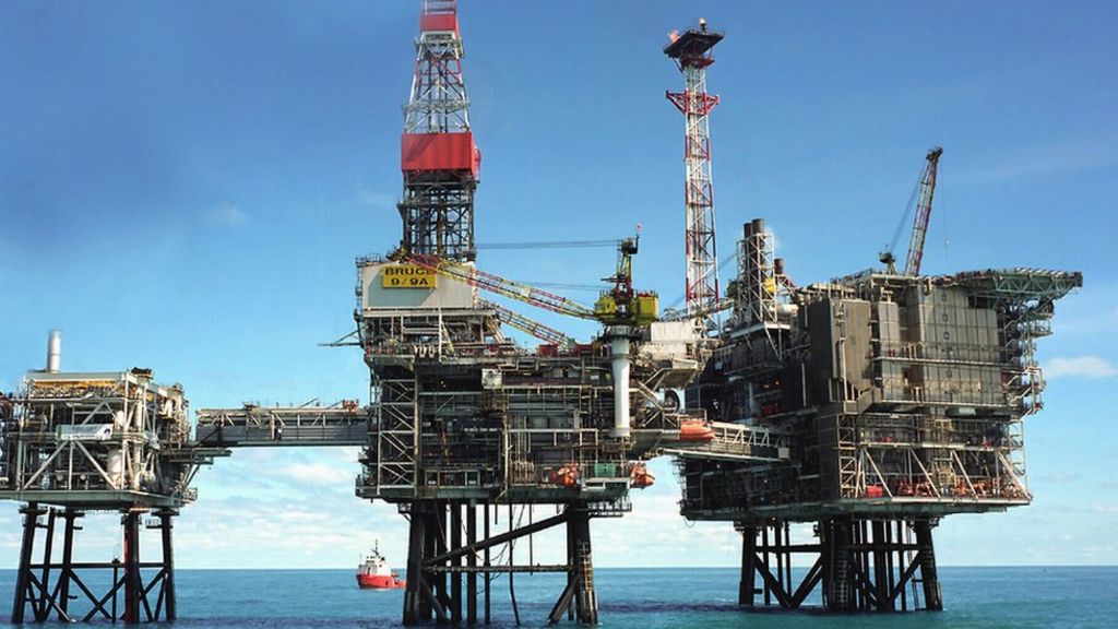 Seventy workers taken off Bruce platform after power loss - BBC News