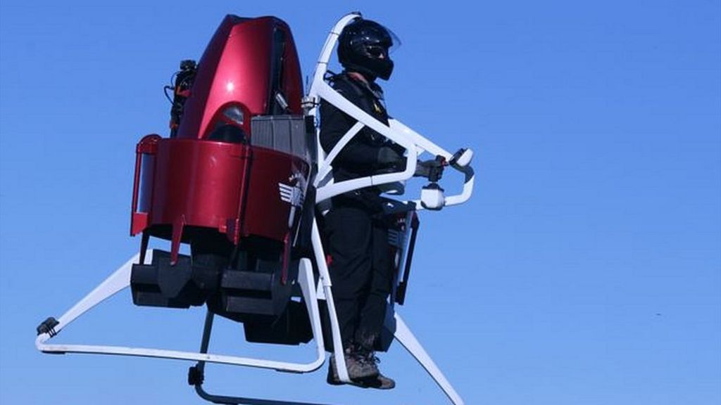 Dubai Airshow: Jetpacks finally set for lift off? - BBC News