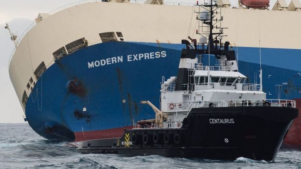 Modern Express ship 'successfully towed from French coast' - BBC News
