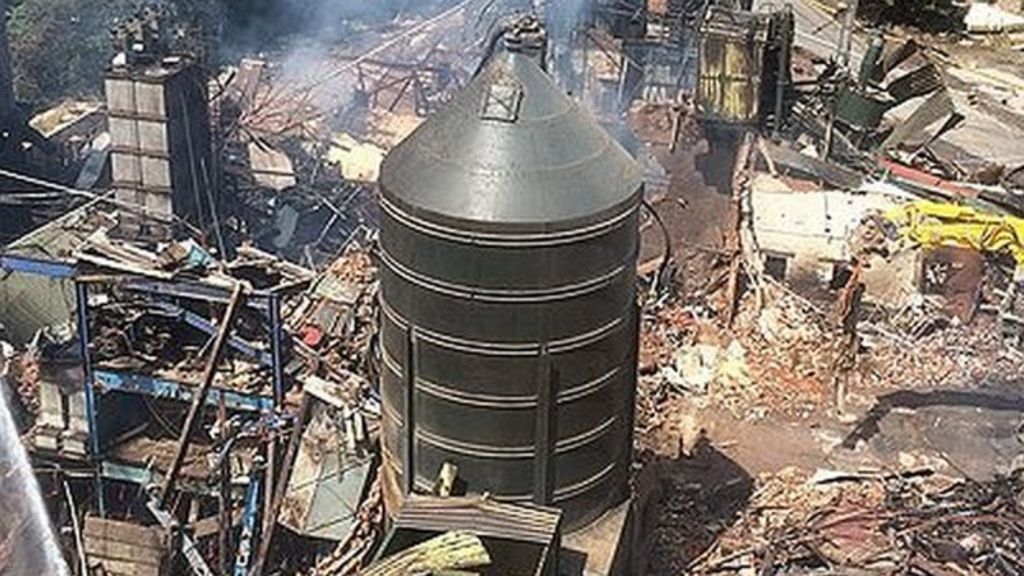 Bosley mill explosion: Second body recovered - BBC News