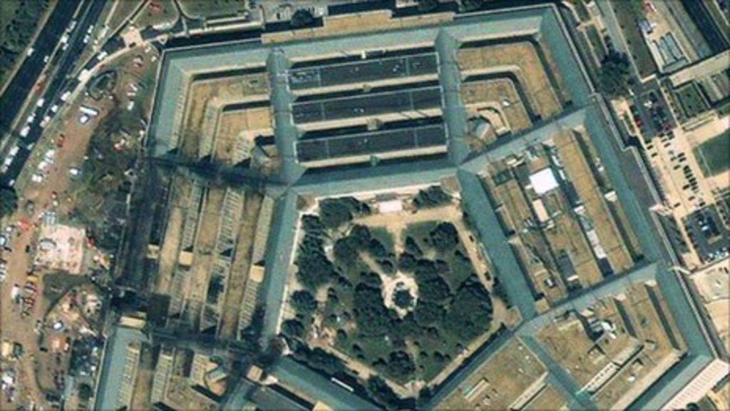 In pictures: Pentagon before and after 9/11 - BBC News