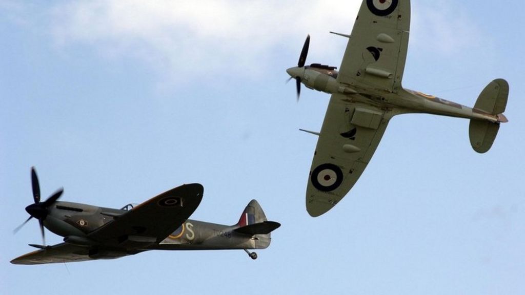 Hunt for Spitfires buried in Burma - BBC News