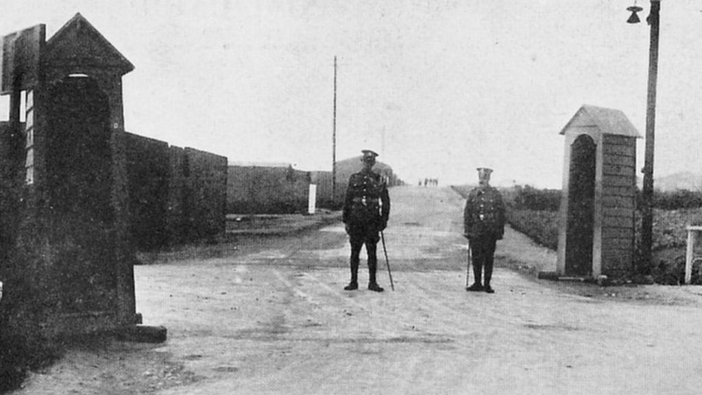 World War One: Chiseldon training camp's soldiers with VD - BBC News
