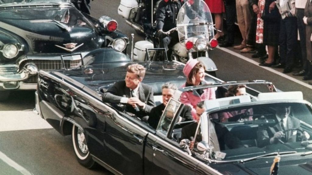 US remembers Kennedy 50 years after assassination - BBC News