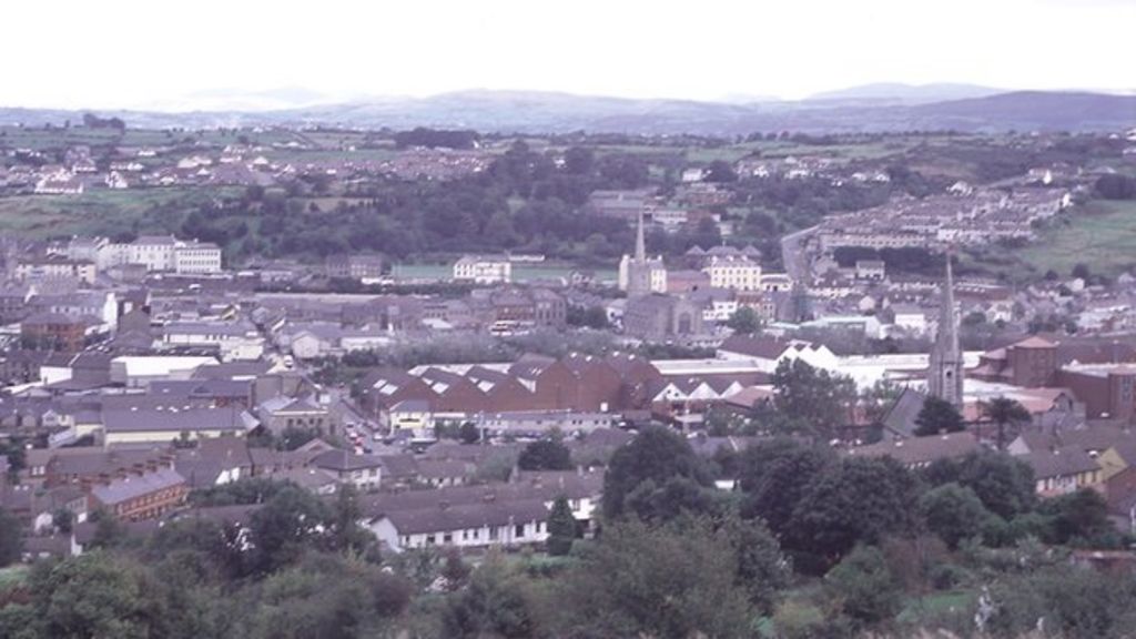Newry 20:20: Residents lead new tourism campaign - BBC News
