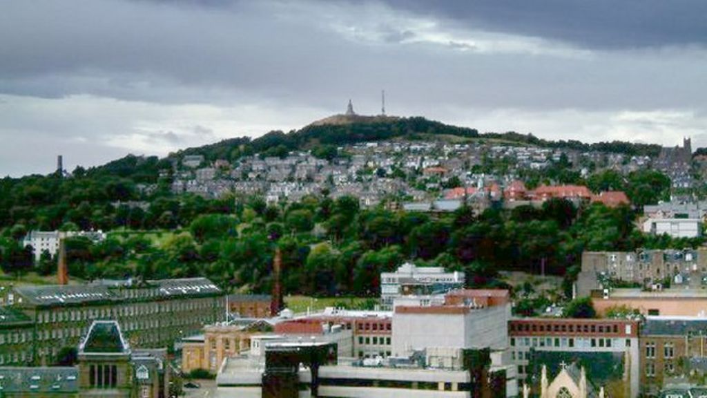 Dundee awarded UK's first Unesco City of Design status - BBC News